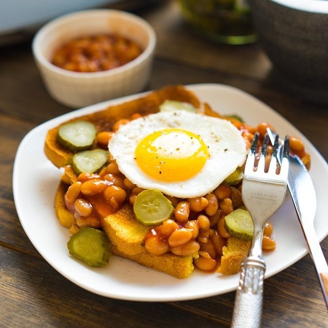 Quick Morning Beans and Fried Eggs Recipe | NYStep